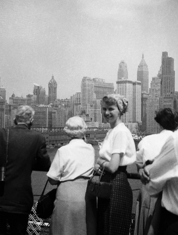 Perfumed Pages: Sylvia Plath – PERFUME PROFESSOR