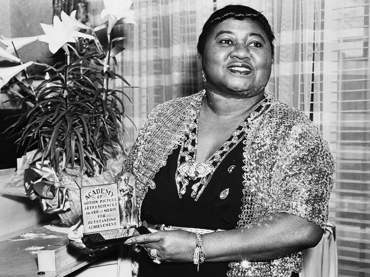 Vanities: Hattie McDaniel at her dressing table – PERFUME PROFESSOR